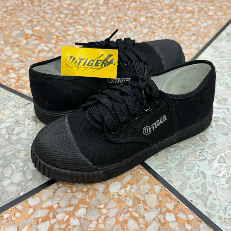 Tiger 205 รองเท้าผ้าใบสำหรับเด็กนักเรียน รองเท้าพละสำหรับเด็กนักเรียน ...
