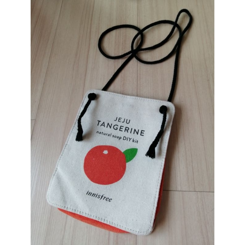 กระเป๋า Innisfree Jeju Tangerine Bags ของแท้ 100% ได้แถมมาจากตอนซื้อคส ...