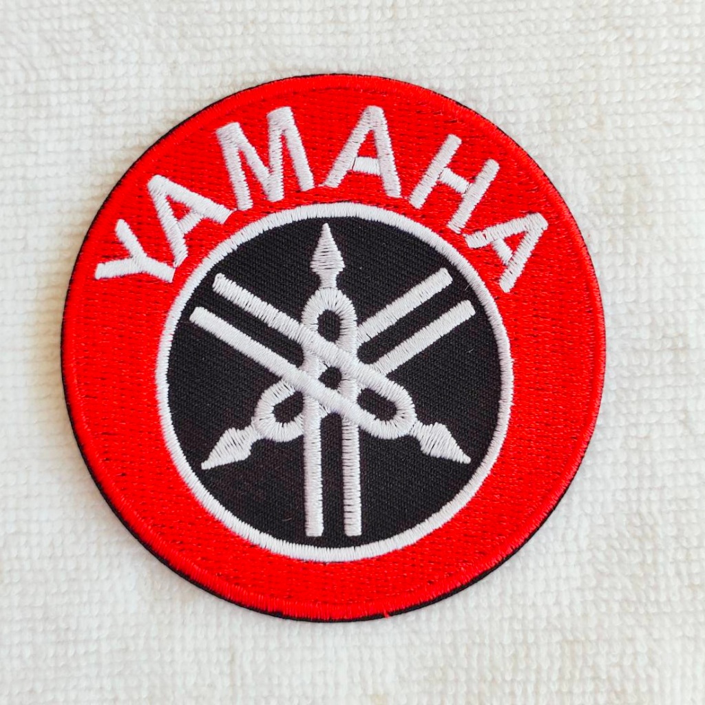 ตัวรีดติดเสื้อ อาร์มติดเสื้อ โลโก้ ตรา ยี่ห้อ มอเตอร์ไซค์ Yamaha Patch ยามาฮฺ่า ตกแต่งเสื้อผ้า ...
