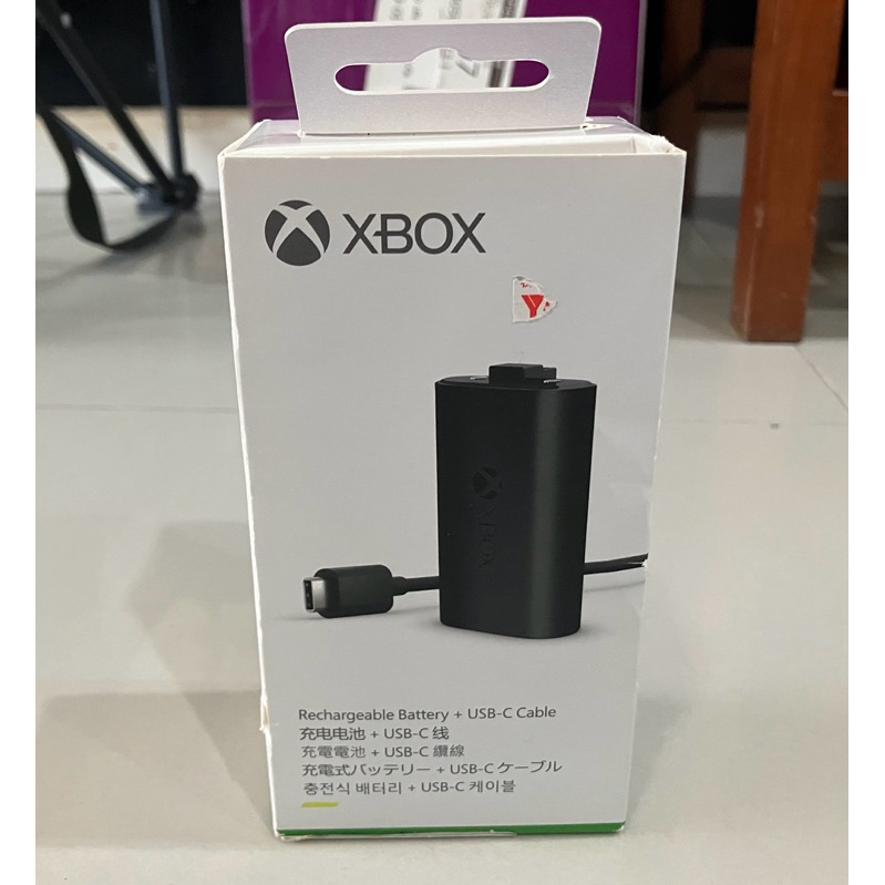 Official XBOX Play and Charge Kit [ Rechargeable Battery + USB-C Cable ...