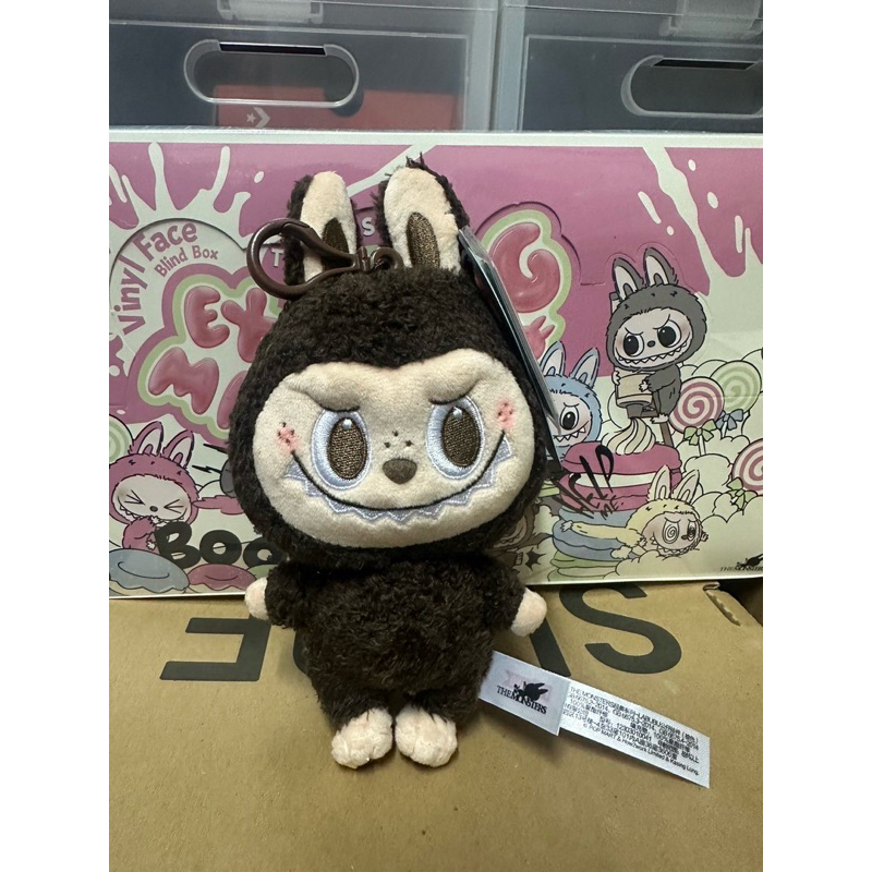 Labubu พร้อมส่ง มี 3 สี ของแท้ 100% | Shopee Thailand