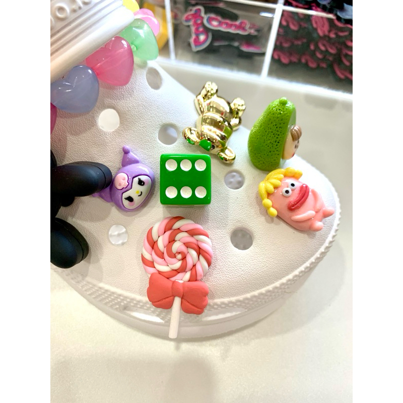 พร้อมส่งจากไทย พรีเมี่ยม ตัวติดรองเท้าครอคส์ Jibbitz Crocs Candy รวม ...
