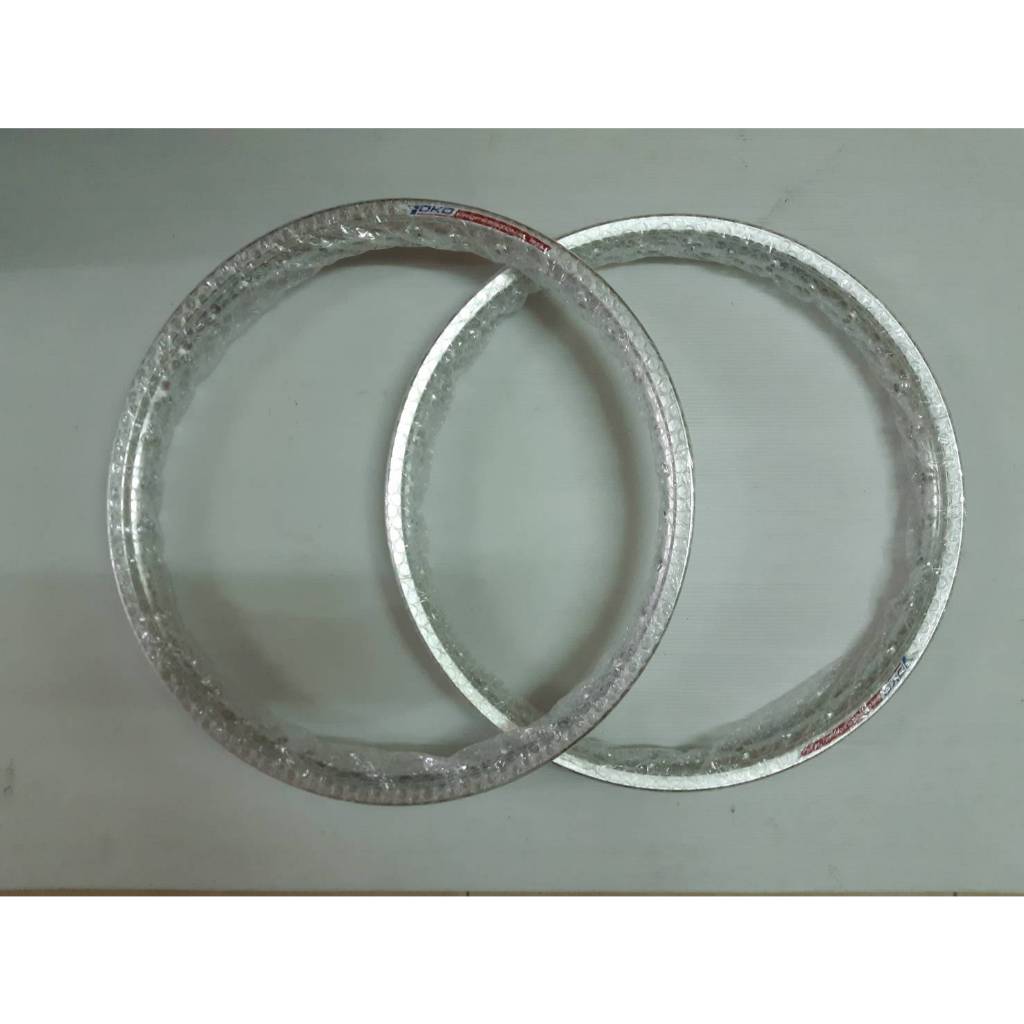 วงล้อรถจักรยานยนต์ Yoko รุ่น Professional Rim ขนาด 1.20-17 ขอบเรียบ มี ...