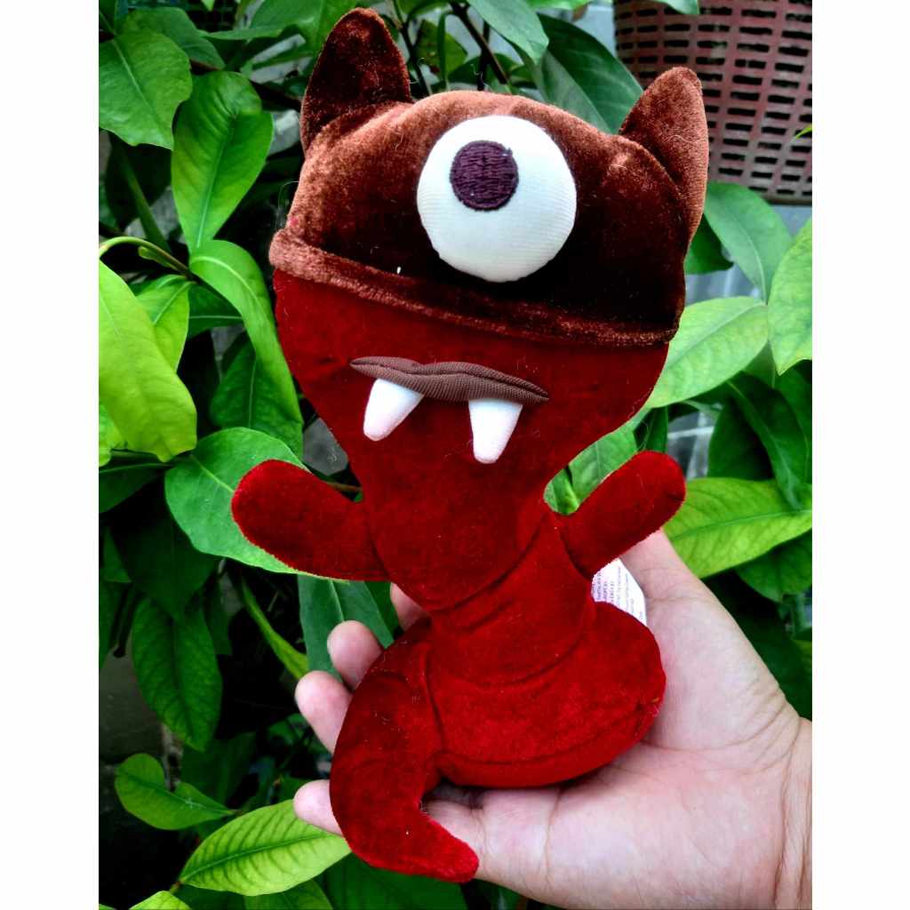 ตุ๊กตา Starbucks 2006 Halloween Pals Red Vampire Cyclops Velvet ขนาด 7 ...
