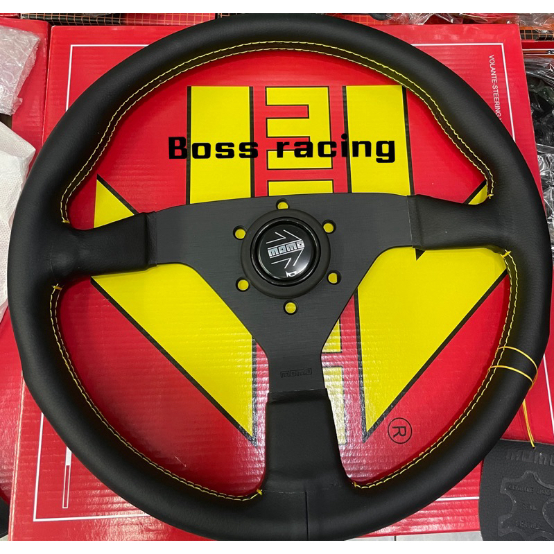 พวงมาลัยรถ พวงมาลัย MOMO v35 ก้านตรง 13.5นิ้ว | Shopee Thailand