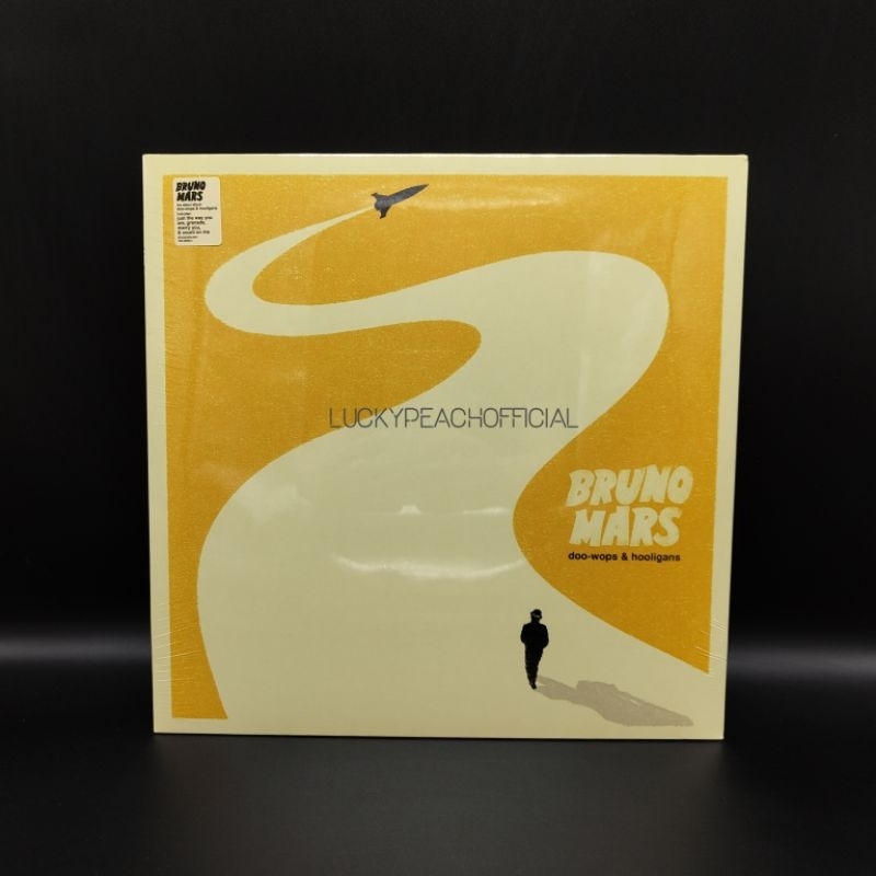 NEW! Vinyl Bruno Mars Album แผ่นเสียง บรูโน่ ของใหม่ ซีล | Shopee Thailand