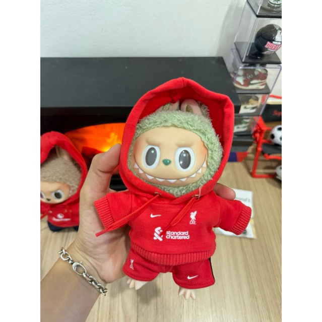 เสื้อฮู้ดบอลลิเวอร์พูล ️ ☑️พร้อมส่งในไทย ชุดเสื้อผ้าตุ๊กตา Labubu ใส่ ...
