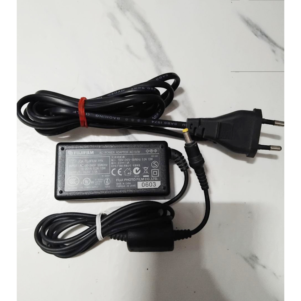 Fujifilm Power adapter AC-5VW สำหรับ Fujifilm FinePix f401 4900 6800 ...