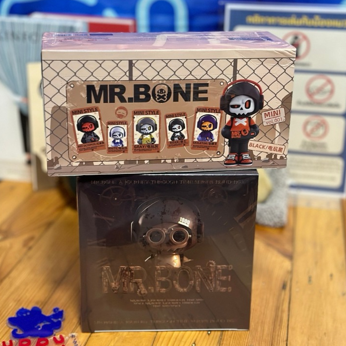 [พร้อมส่งยก BOX] MR Bone Mini V1 V2 Time Travel ยกกล่อง ยังไม่แกะกล่อง ...