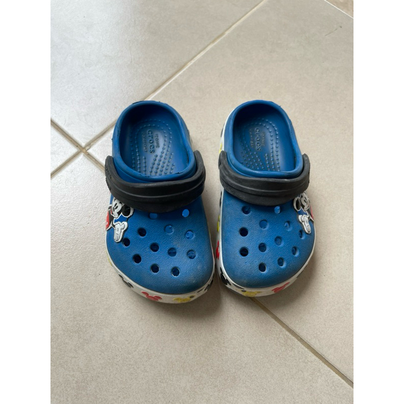 รองเท้า crocs ไซส์ c6 ขนาด 13 cm | Shopee Thailand