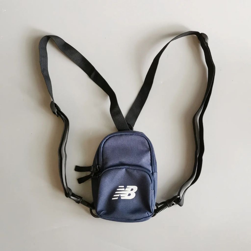 New Balance mini Bag ของใหม่ น่ารักมาเป้ใบเล็กๆ | Shopee Thailand
