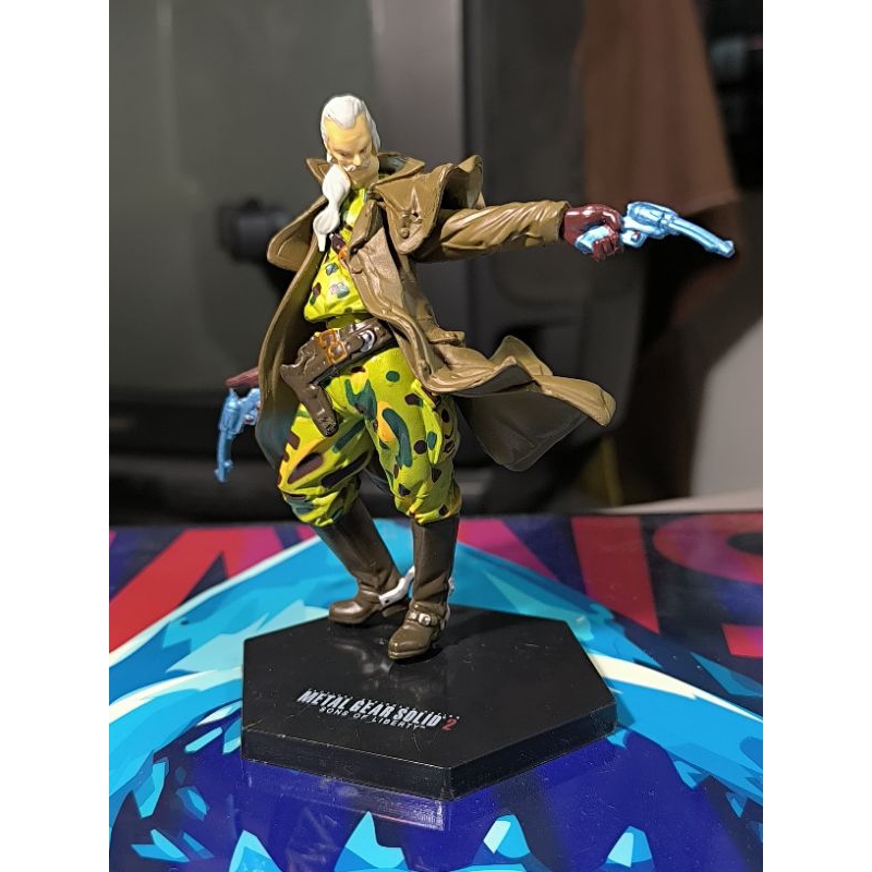 metal gear solid 2 revolver ocelot figure konami | Shopee Thailand