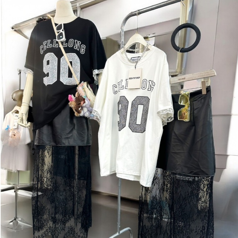 KKUU ชุดเซ็ท เสื้อผ้ายืด เนื้อดี+กระโปรงผ้าหนังต่อลูกไม้ทรงA | Shopee ...