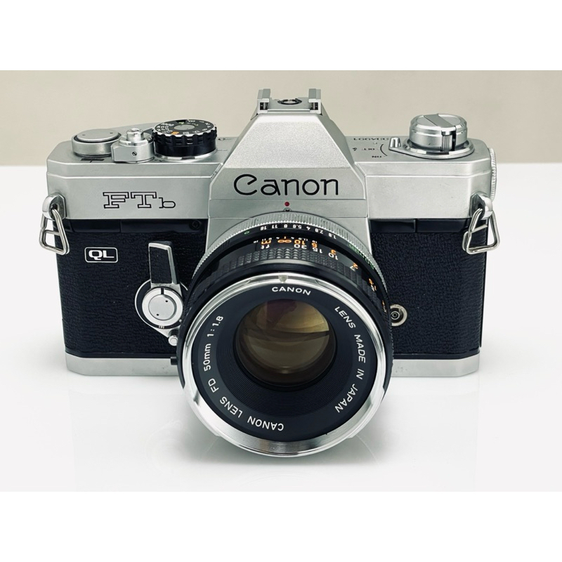 Canon FTb / 50mm 1.8 FD Mount silver nose 35mm film camera single lens ...