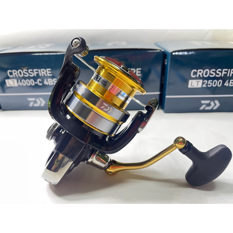รอก DAIWA CROSSFIRE LT 4BS 3+1BB น้ำหนักเบา สีดำทอง | Shopee Thailand