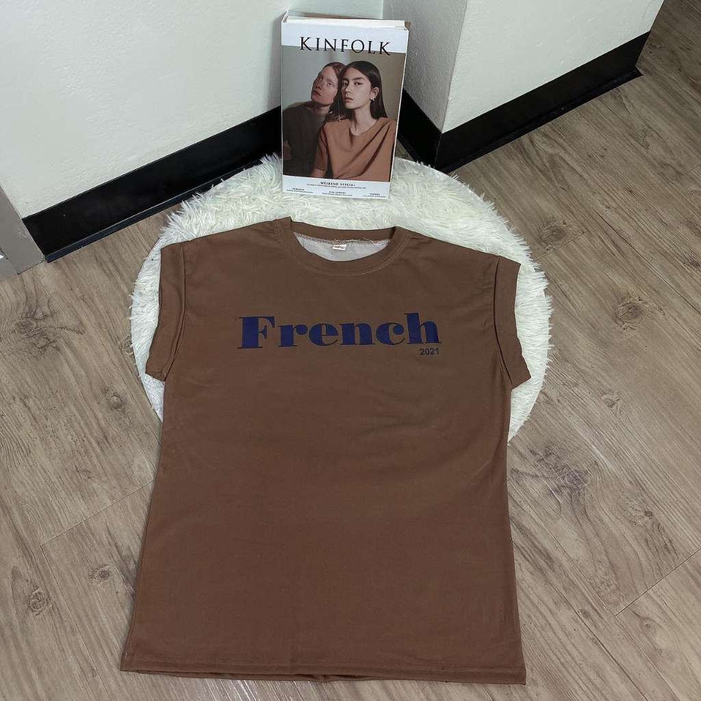 T01เสื้อยืดคอกลม แขนกุด สกรีนลายภาษาอังกฤษ | Shopee Thailand