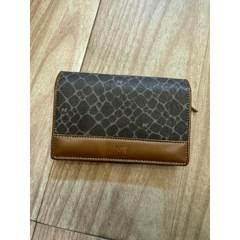 Nina Ricci wallet มือสอง ของแท้ 100% | Shopee Thailand