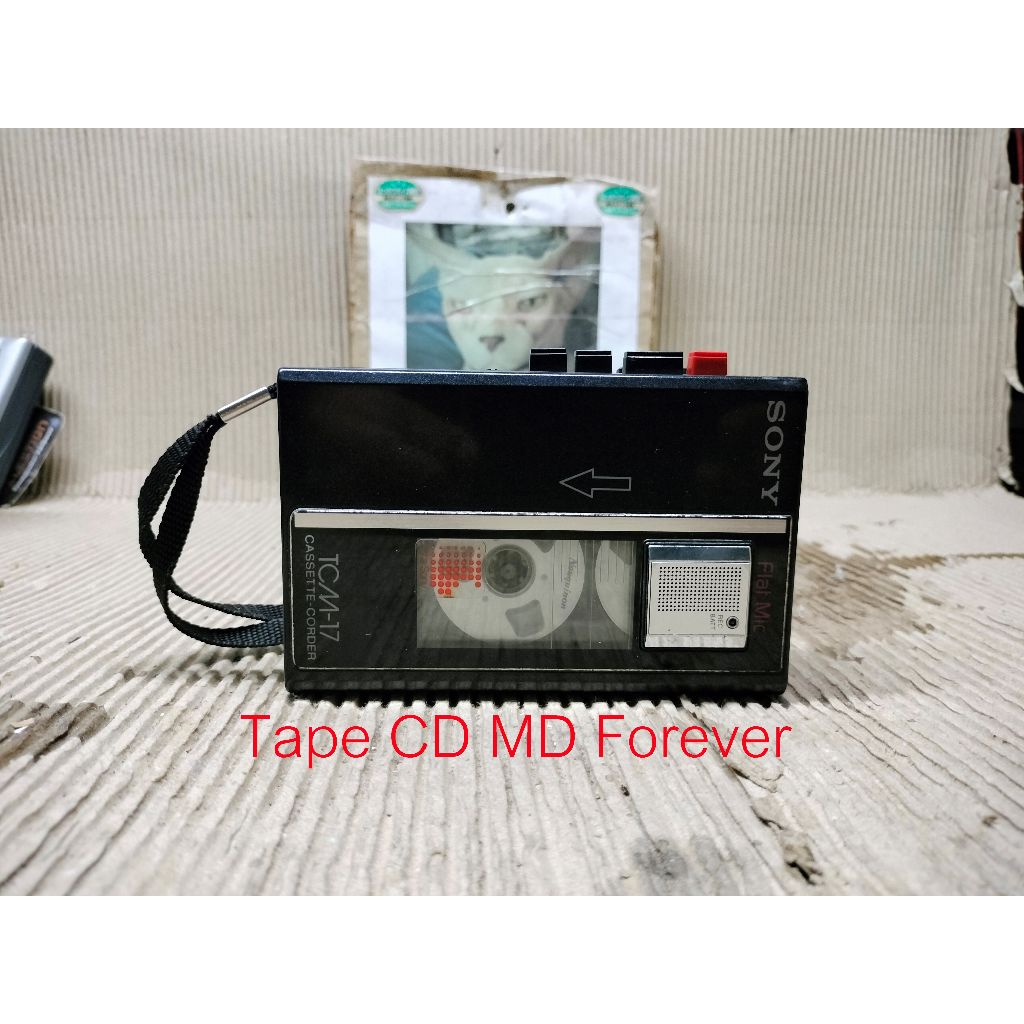 Retro SONY TCM-17 ทรงเหลี่ยม รุ่นดัง เปิดผาเล่นโชว์ได้ | Shopee Thailand