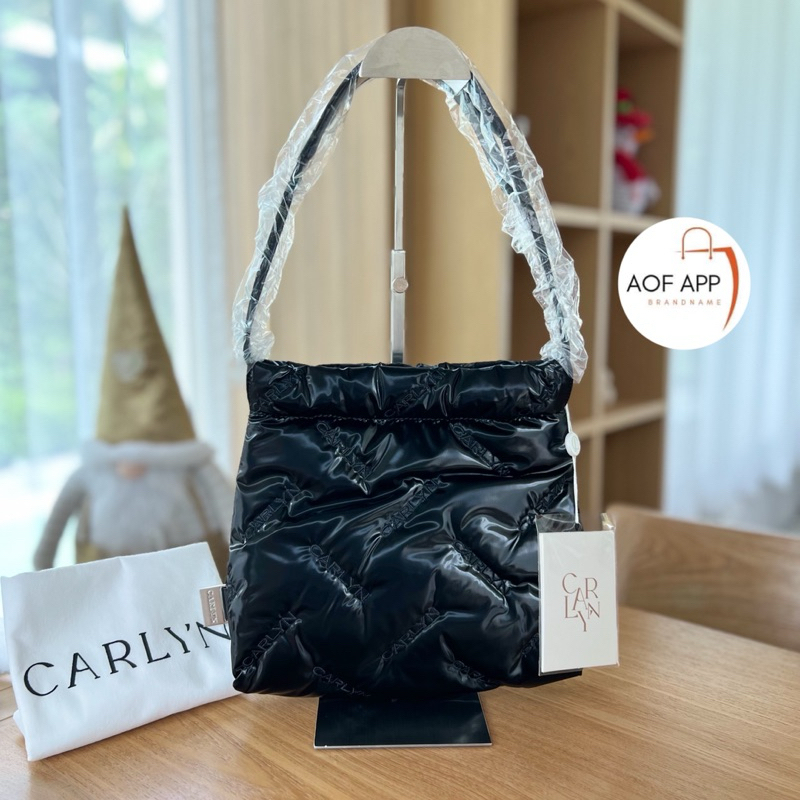 [พร้อมส่ง] ของแท้100% New Carlyn Twee mini ใบเล็ก สี black | Shopee ...