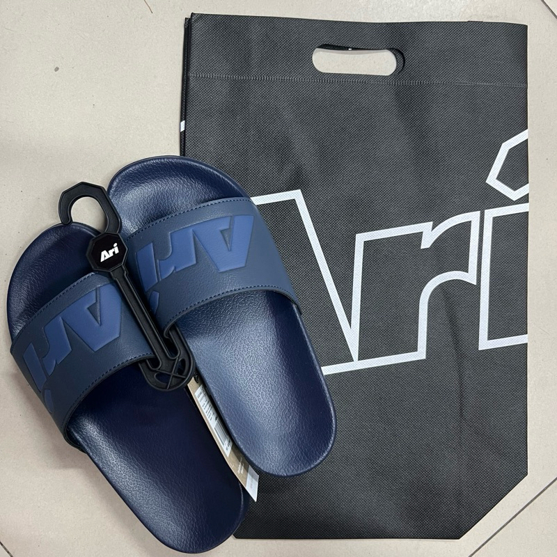 รองเท้าแตะ ARI SLIDE SANDALS ของแท้ (เพิ่มค่าธรรมเนียมShopee 5% ...