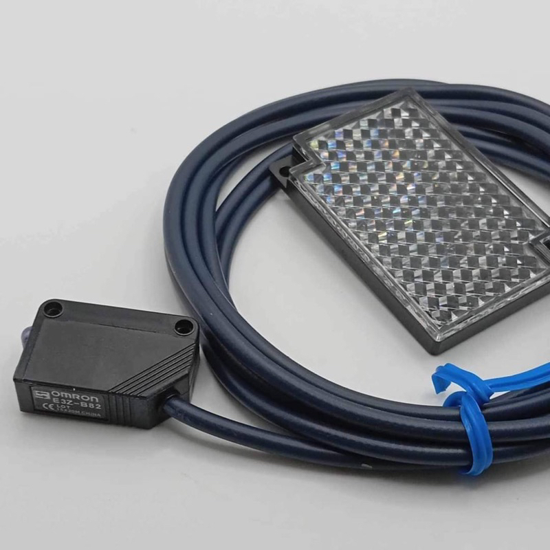 Omron เซนเซอร์ตรวจจับวัตถุ E3Z-B82 ส่งจากไทยOmron ทักได้เลยจ้า | Shopee ...