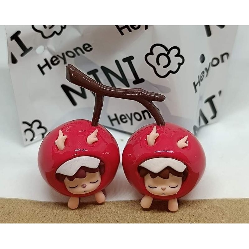 ⭐พร้อมส่ง⭐ HEYONE Mini 1 (Art Toy/Designer Toy/Blind Box) | Shopee Thailand