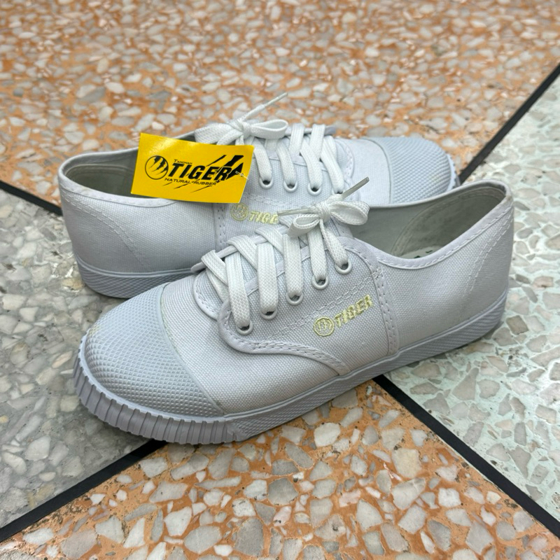 Tiger 205 รองเท้าผ้าใบสำหรับเด็กนักเรียน รองเท้าพละสำหรับเด็กนักเรียน ...