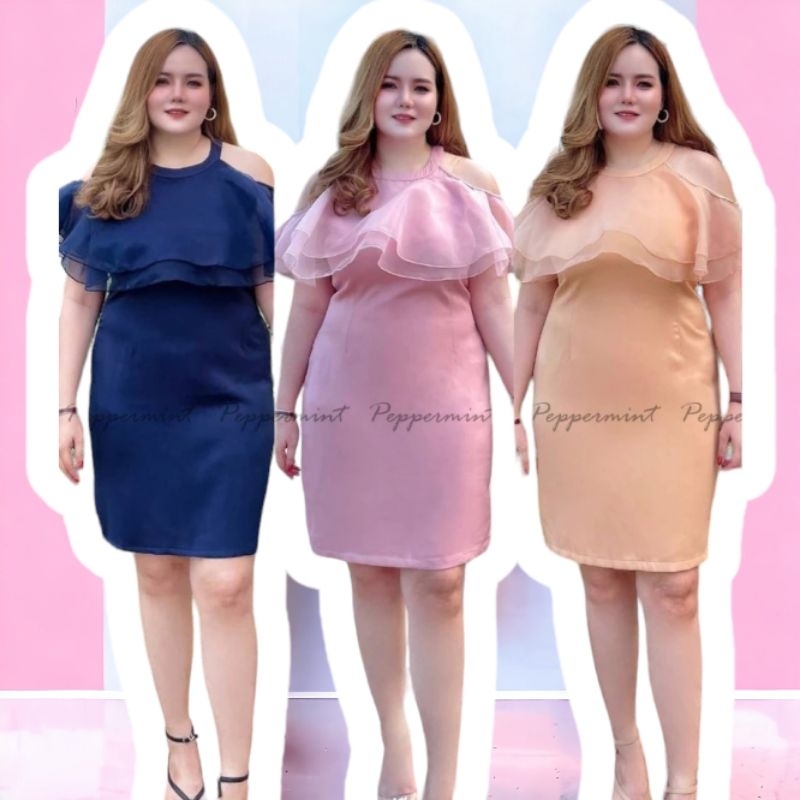 งานป้ายพรีเมียม นำเข้า เดรสสาวอวบ เว้าไหล่ แขนแต่งระบายผ้าออแกนดี้ Peppermint Plus size (588 B ...
