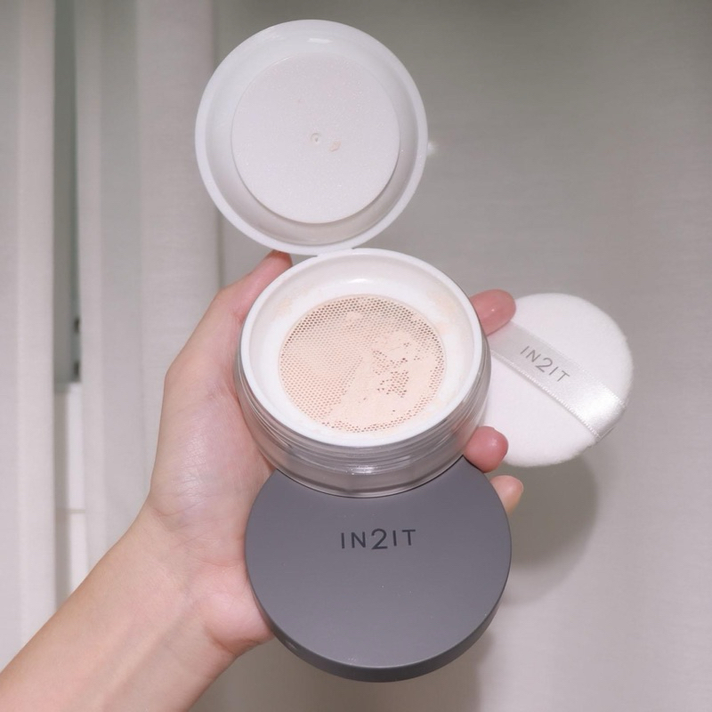 แป้งฝุ่นงานผิวโกลว์ โชว์ความฉ่ำน้ำ แนะนำ IN2IT Skinlucent matte Setting ...