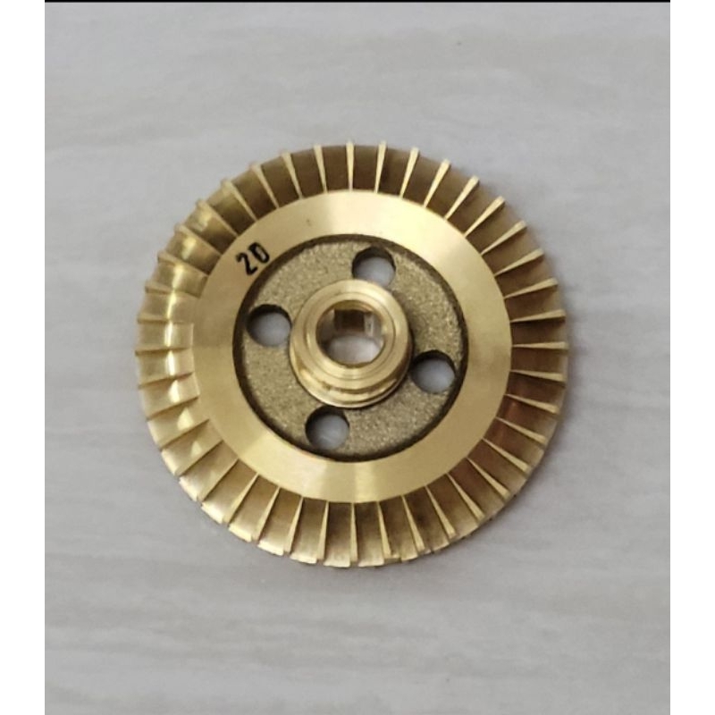 *อะไหล่ปั๊มน้ำฮิตาชิ Hitachi ใบพัดทองเหลือง แกน 10 มิล รุ่น WT-P200 - 250GX, WM-P200GX, WT-P200 ...