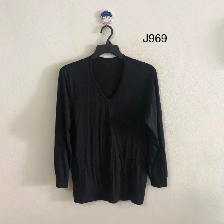 M(ช) Heattech (J969) แบรนด์ uniqlo ยูนิโคล่ | Shopee Thailand