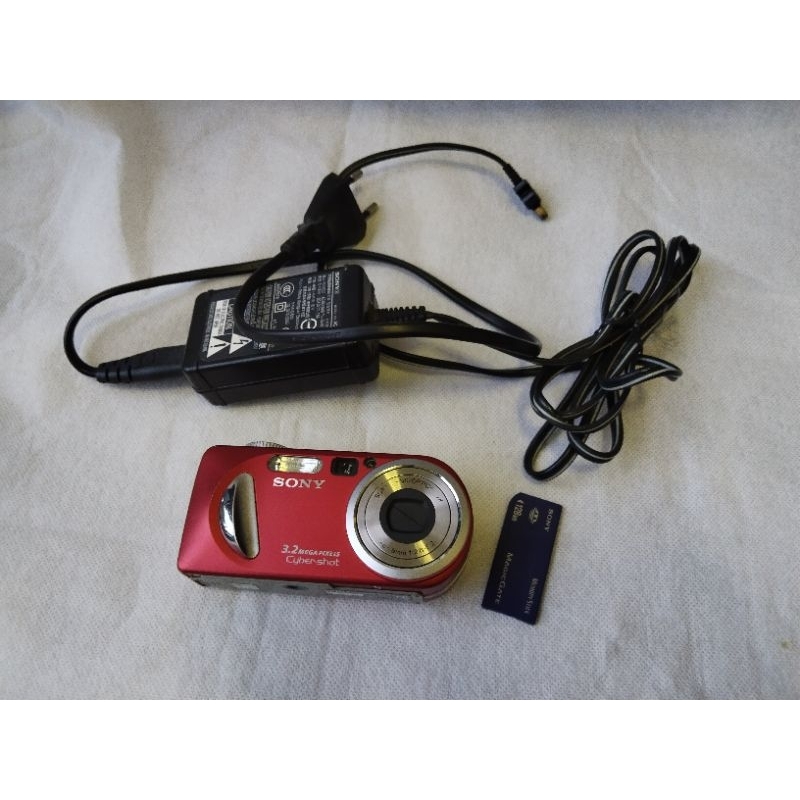 กล้องดิจิตอล sony dsc-P8 เทสแล้วใช้งานได้ปกติ เมนูญีปุ่น ได้ตัวเครื่อง ...