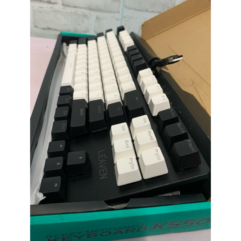 คีย์บอร์ด มือ1 RK ROYAL มีหลายรุ่นครับ RK61/RK81/RK84/RK87/RK89/RK96 ...