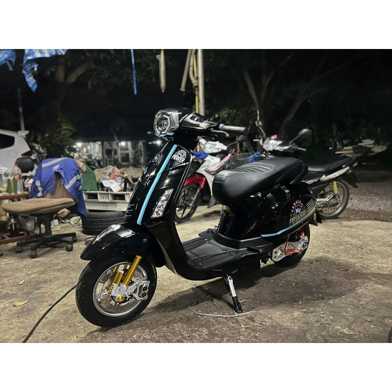 ชิ้นดำรถไฟฟ้าEm-Legendตอนนี้มีแค่ชิ้นดำนะวัยรุ่น | Shopee Thailand