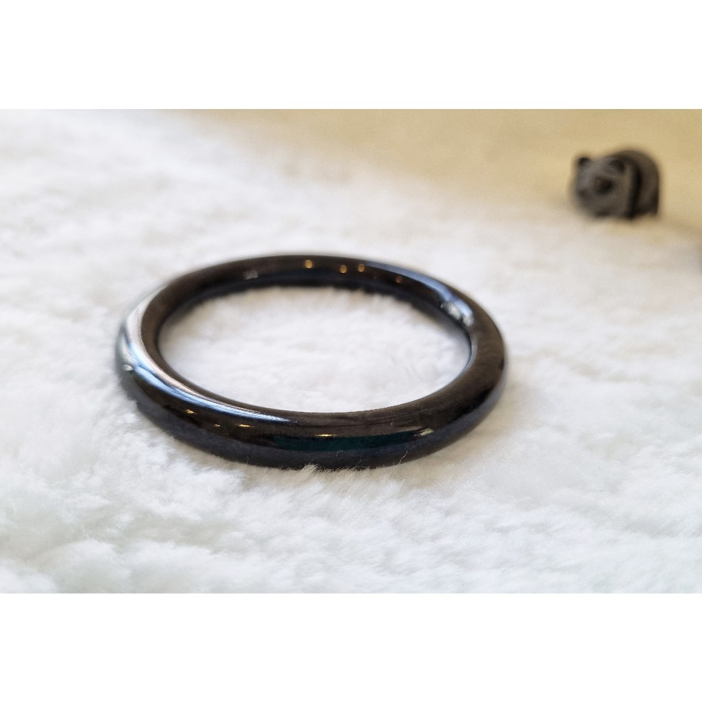 i.am.wai กำไลดำ Black jade หยกแท้ ขนาด 55 สวยเข้ม!! | Shopee Thailand