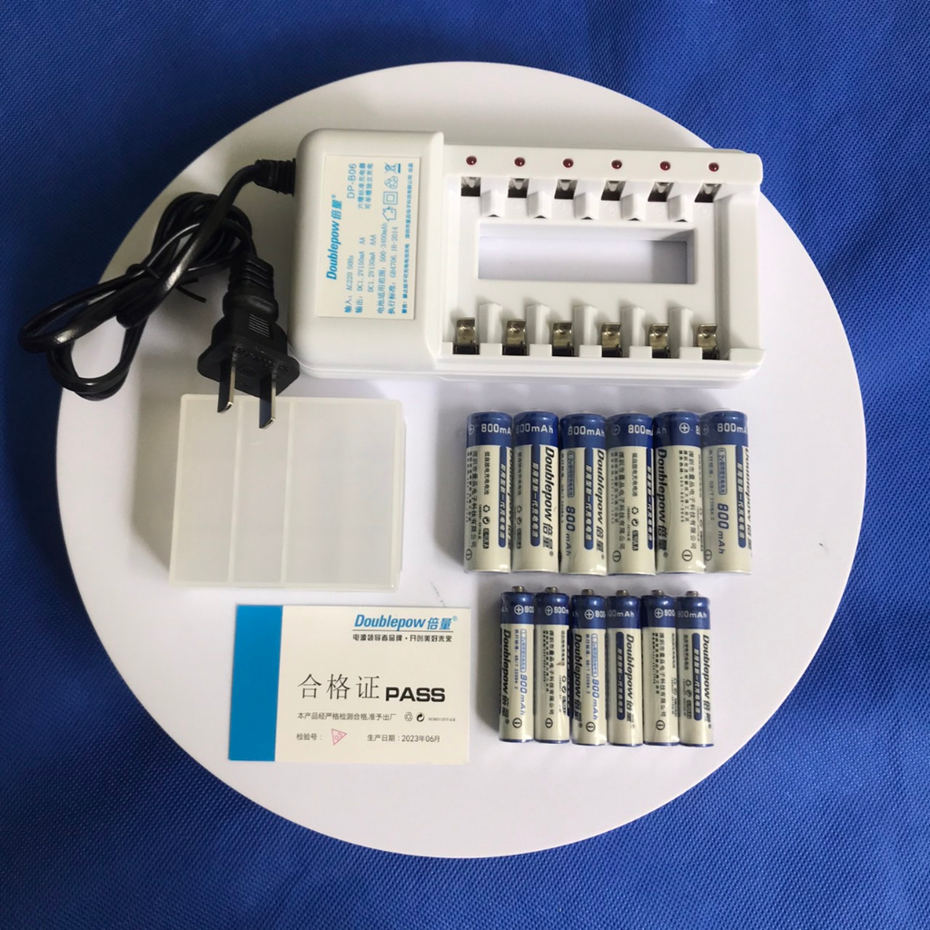 ชุดชาร์จ 6 ช่อง PLUG (220V) + ถ่าน AA 800 mAh 6 ก้อน + ถ่าน AAA 900 mAh ...