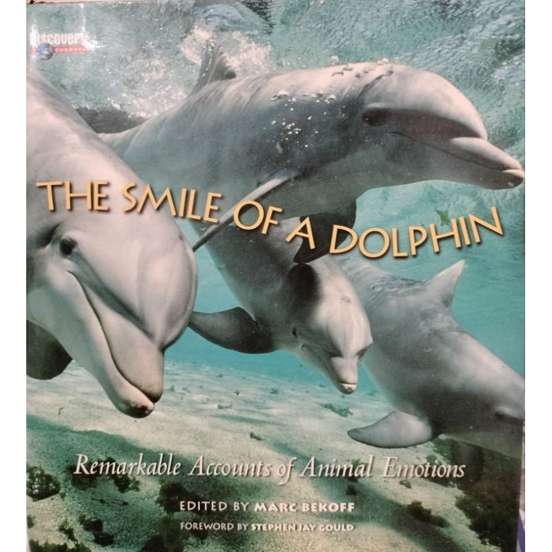The Smile of a Dolphin by Marc Bekoff หนังสือภาษาอังกฤษ | Shopee Thailand