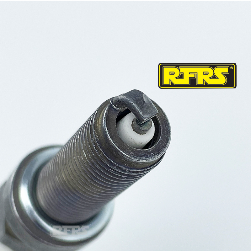 หัวเทียน BRISK สำหรับ Yamaha Tech Max 560 Tmax 560 Spark Plug Made in ...