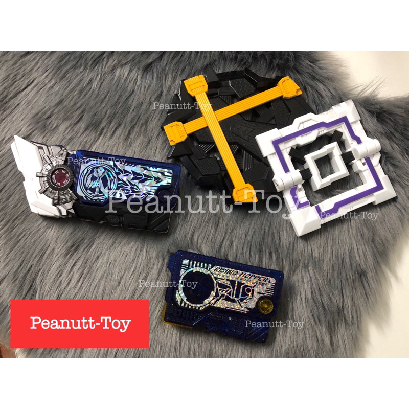 Dx Rizing Hopper Progrise key (Realizing Version) / Dx Ark Scorpion ...