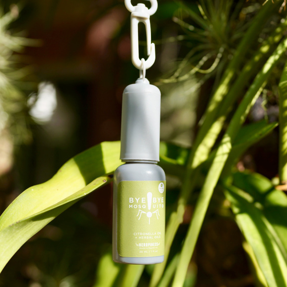 Bye Bye Mosquito! สเปรย์กันยุง Herbpiness | Shopee Thailand