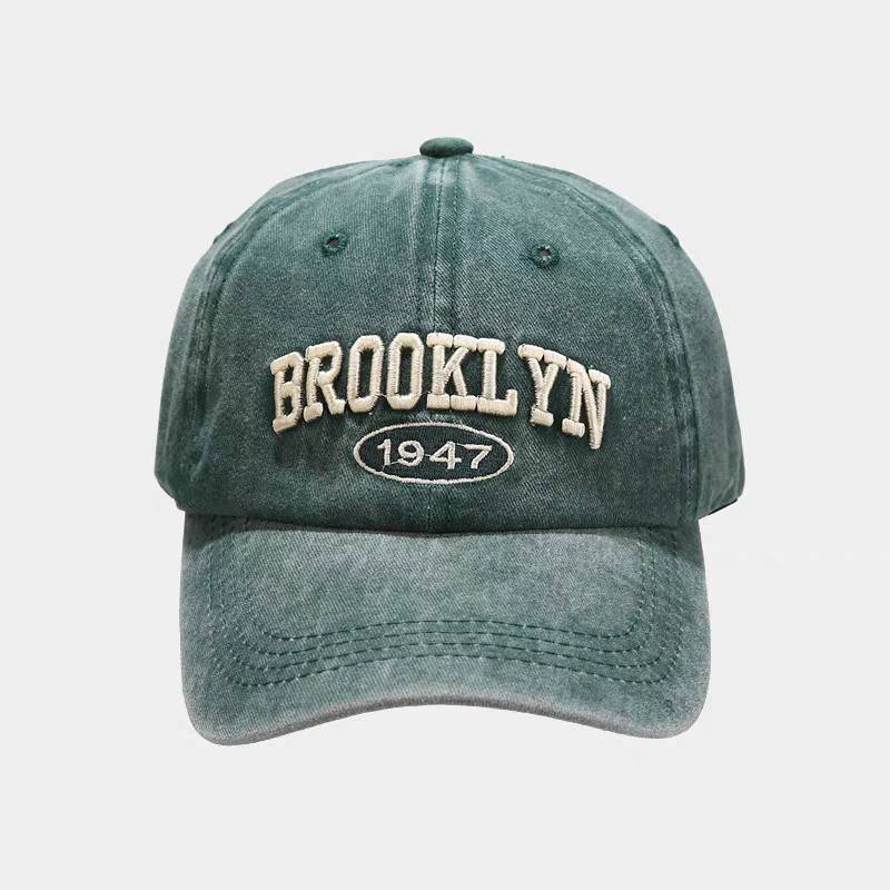 [พร้อมส่ง] หมวก Cap สำหรับผู้ใหญ่ รอบหัว: 56-60 cm. หมวกแก๊ปผ้าฟอกแนววินเทจ ปักคำว่า " BROOKLYN ...