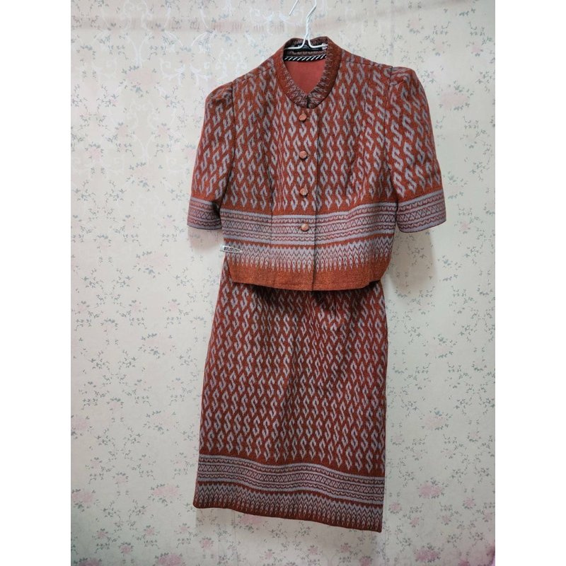 ชุดทำงานผ้าไทยมือ2แบรนด์panisa | Shopee Thailand