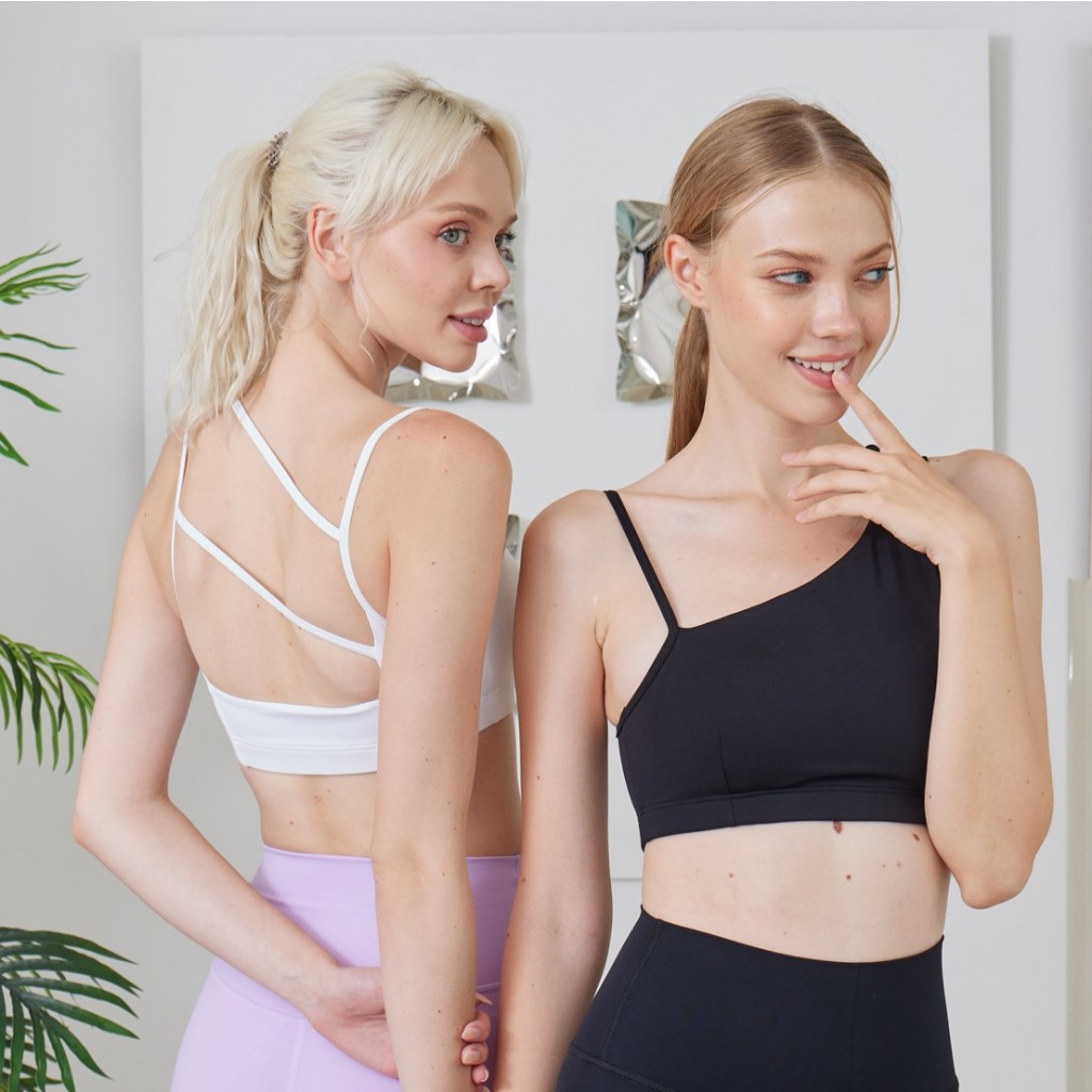 Penny Activewear สปอร์ตบรา บ่าเฉียงหลังแต่งเส้นพาดแบบเฉียง มีฟองน้ำ ยืดหยุ่น4ทิศทางกระชับเก็บทรง ...