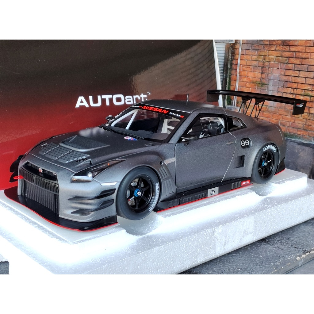 โมเดลรถR35 1/18 โมเดลรถ Autoart Nissan GT-R R35 GT3 Matt Gun Metalic 1: ...