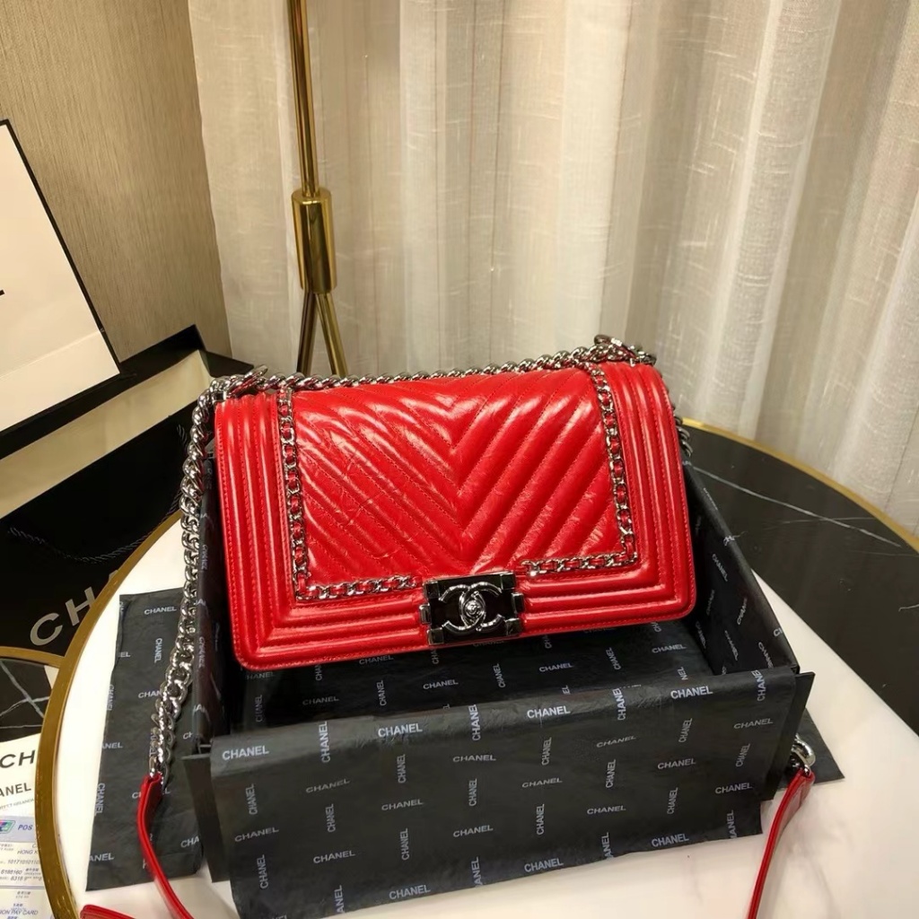 Chanel Leboy series ชาแนล กระเป๋าสายโซ่ กระเป๋าสะพาย มาพร้อมแพ็คเกจครบ ...