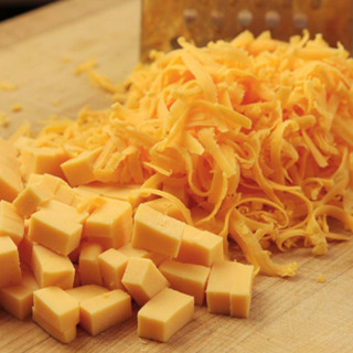 Imperial Cheddar Cheese 200g-1000g เชดด้าชีส ชนิดขูด อิมพีเรียล 200g ...