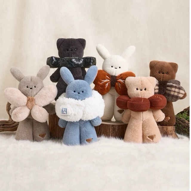 [Pre order] ตุ๊กตา MINI HUG PARTY II | Shopee Thailand