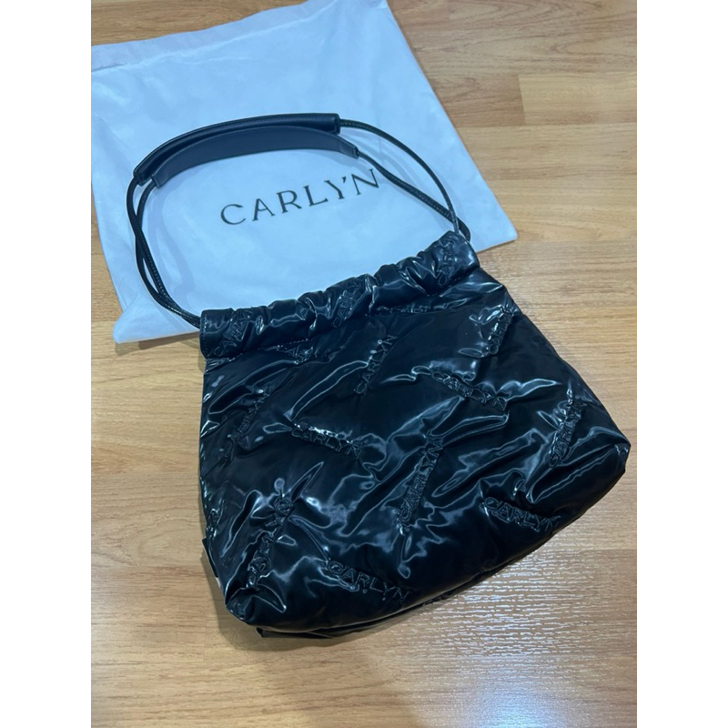[มือสอง] แท้ 💯 Carlyn Twee Mini BLACK | Shopee Thailand