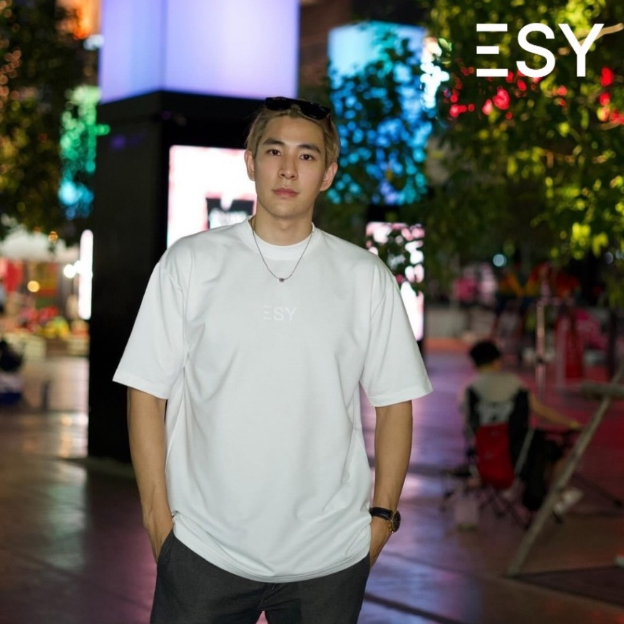ESY เสื้อOVERSIZE รุ่นผ้าหนานุ่ม เป็นทรง ผ้าเกรดเดียวกับแบรน์เนม คัตติ ...