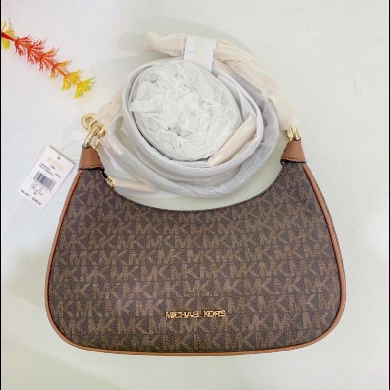 MK MICHAEL KORS CORA MEDIUM ZIP POUCHETTE LEATHER | Shopee Thailand